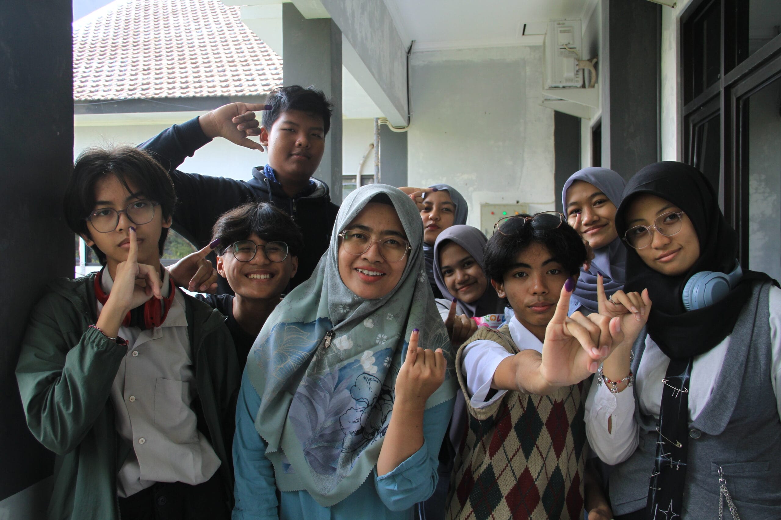 GENERASI BARU, PEMILIHAN KETUA OSIS DAN MPK BARU! - SMK Raden Umar Said ...